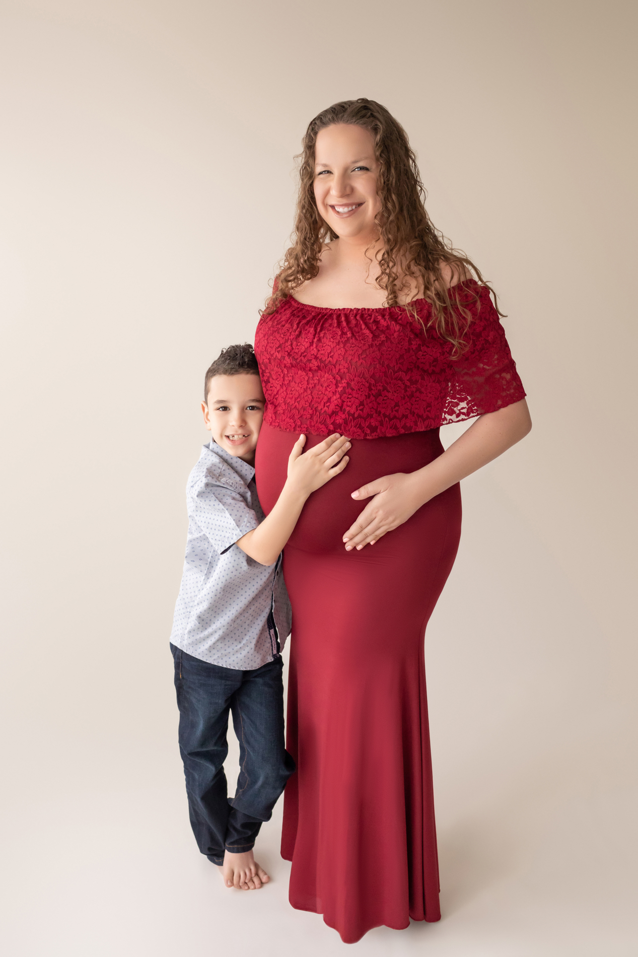 Hello, Mama! Beautiful Maternity Photo Session for Mom-to-Be - Andrea ...