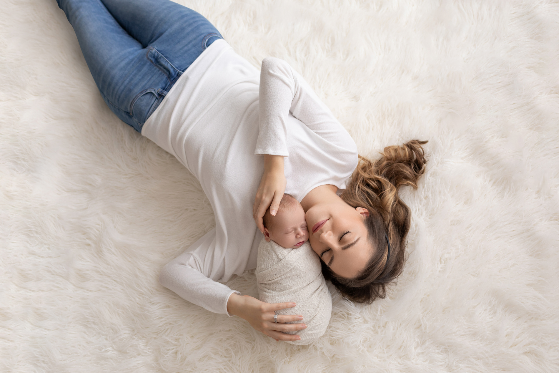 Sweet Beginnings | Baby Peyton's Newborn Photo Session - Andrea ...